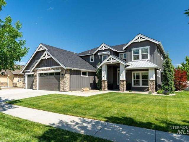 2598 E LA Grange Dr, Meridian, ID 83642