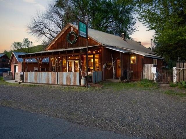 2598 Fruitvale Glendale Rd, Fruitvale Glend, ID 83612
