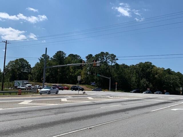 2598 Hiram Douglasville Highway