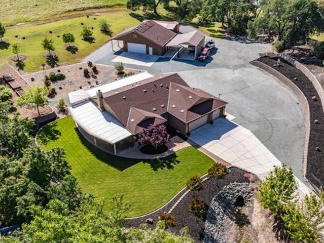 2598 Silver Rapids Rd, Valley Springs, CA 95252