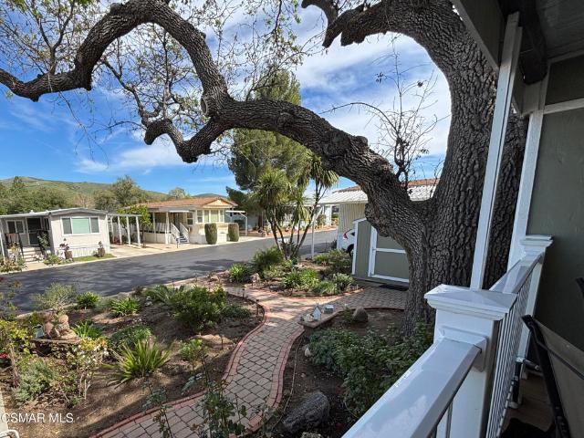 2598 Thunderbird Dr, Unit 22, Thousand Oaks, CA 91362 | MLS #226000 VC | Compass