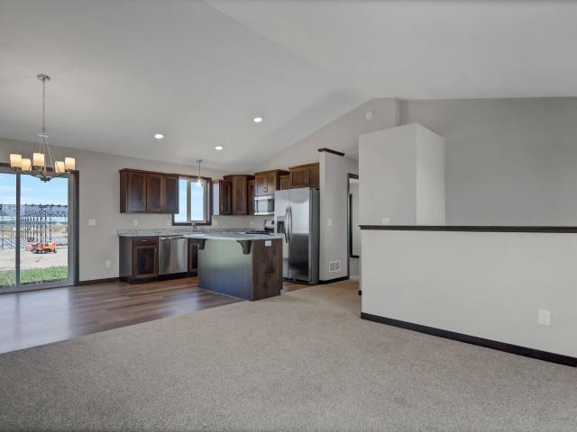 2598 Topaz Street