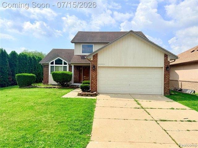25992 Briar Towne Blvd, Chesterfield Township, MI 48051