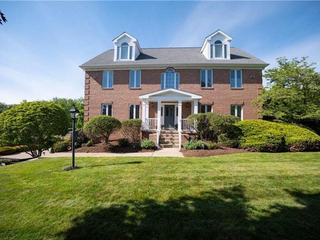 2599 Fountain Hills Dr, Wexford, PA 15090