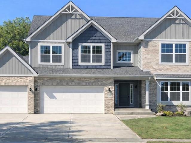 25902 W Ravine Woods Dr, Channahon, IL 60410