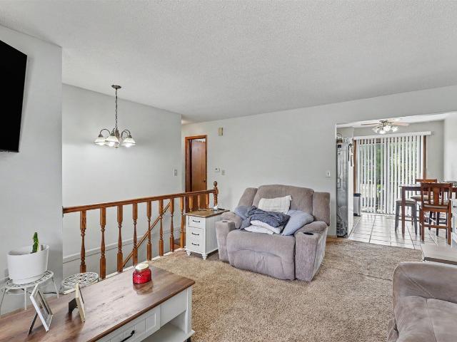 2590 Beeline Road