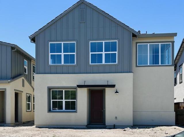 2590 Garden Farms Ave, Lathrop, CA 95330