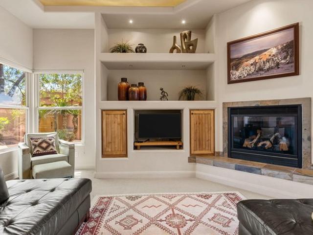 2590 Pioneer D Pkwy Unit 4D, Santa Clara, UT 84765