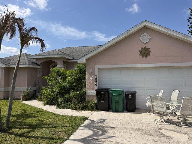 2590 SE S Blackwell Dr, Port Saint Lucie, FL 34952