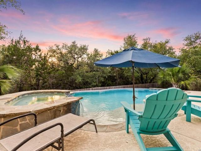 25911 Comanche Crk, San Antonio, TX 78261