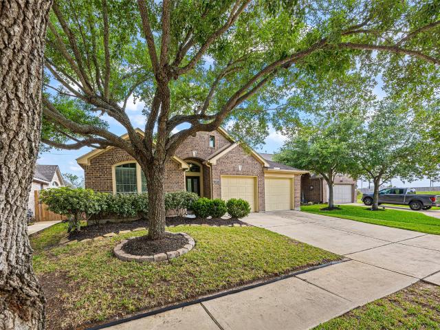 25911 Riverside Creek Drive