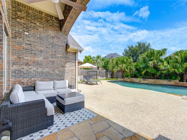25914 Kyler Cove Lane