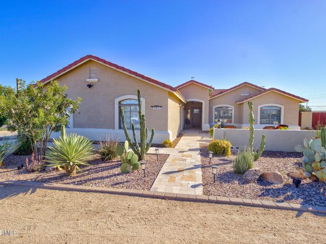 25915 S 198th St, Queen Creek, AZ 85142 | Compass