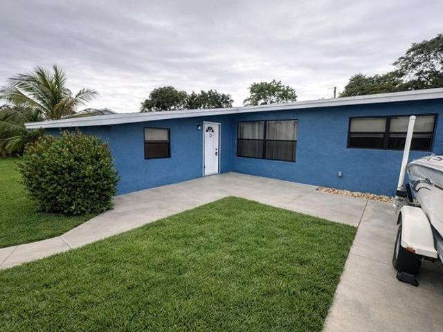 2591 Myrica Rd, West Palm Beach, FL 33406