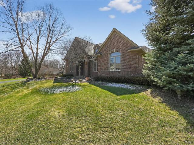 2591 Overbrook