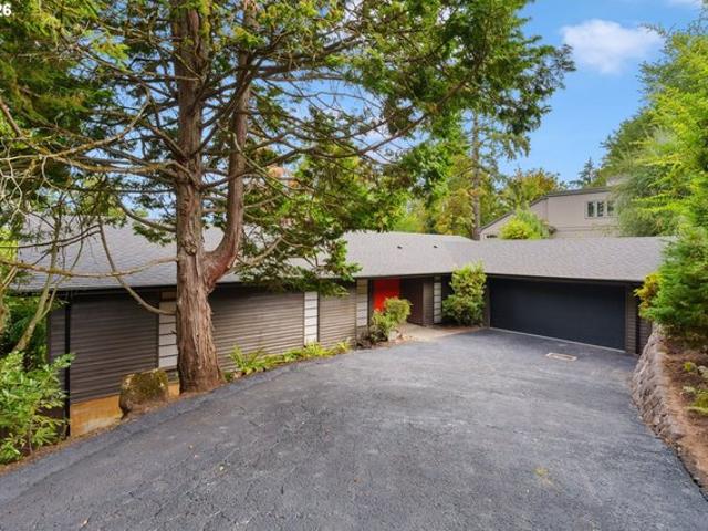 2591 Overlook Dr, Lake Oswego, OR 97034