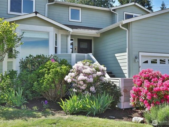 2591 Hillis Dr, Langley, WA 98260