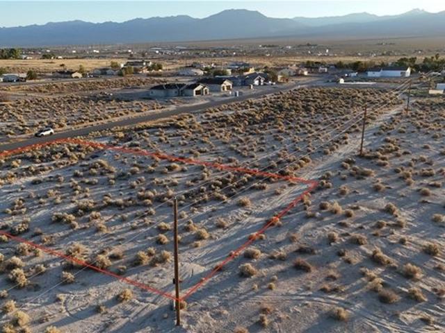 2591 S Tecumseh Ave, Pahrump, NV 89048