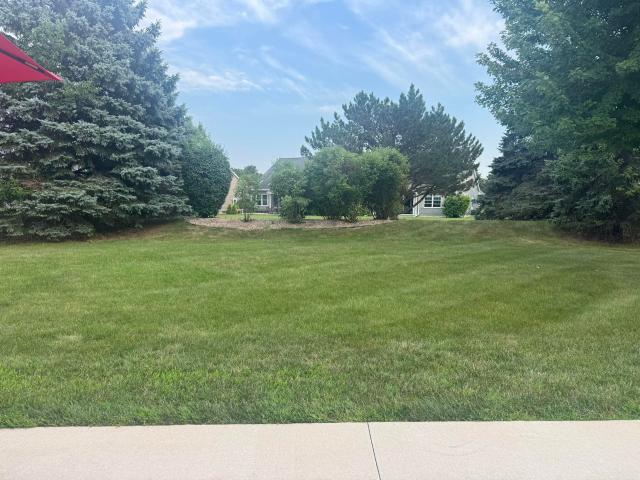 2591 village lane