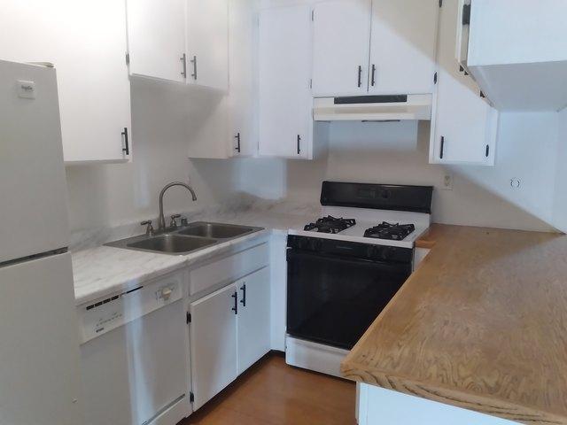 25925 Narbonne Ave Unit 3, Lomita, CA 90717