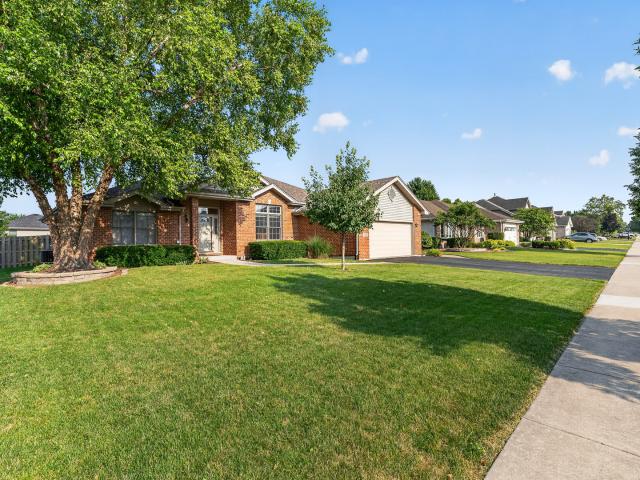 2592 Molly Court