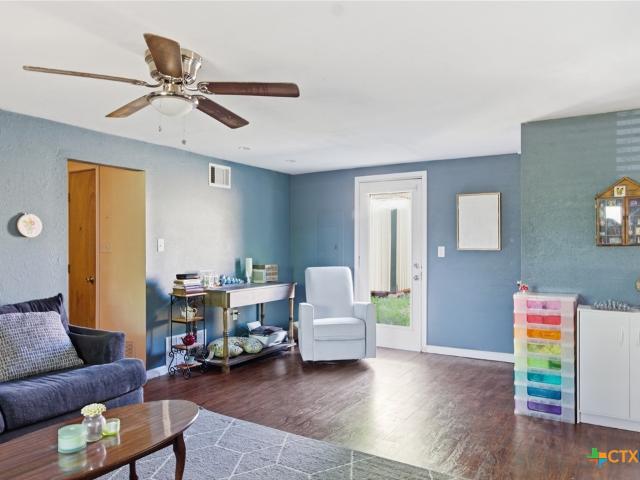 2592 Vista Trail