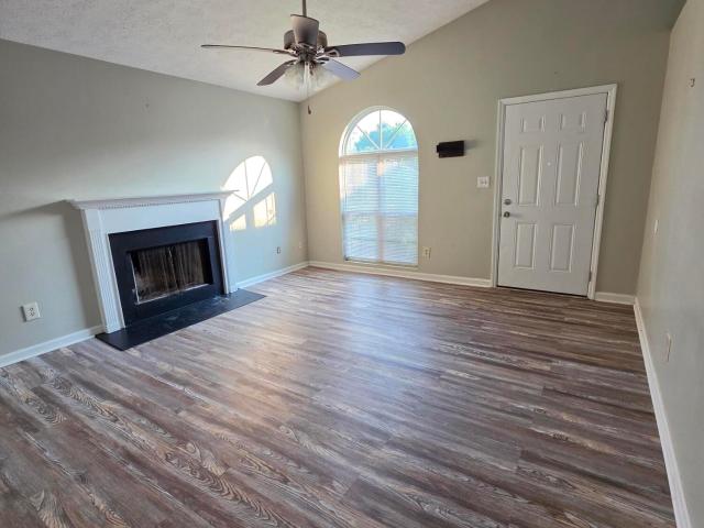 2592 Woodhill Drive