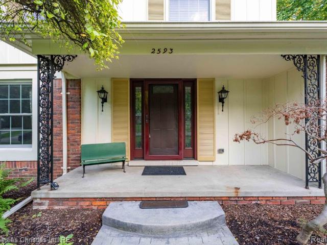 2593 Hounds Chase Drive