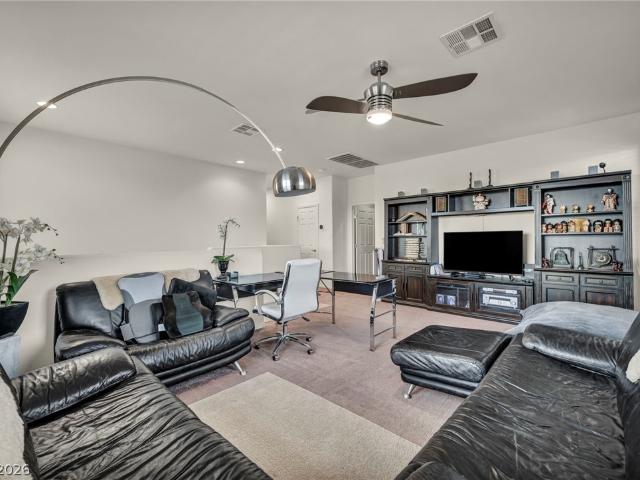 2593 Indigo Cloud Ct, Las Vegas, NV 89142 | MLS #2758