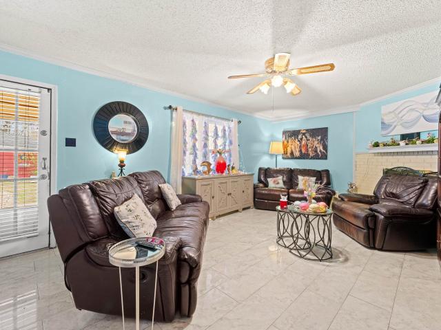 2593 lanrick cv
