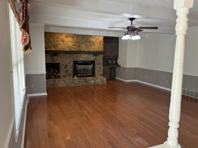 2593 Smiths Grove Rd