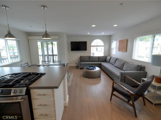 259 Avenida Granada, Unit B, San Clemente, CA 92672 | MLS #OC26071 | Compass
