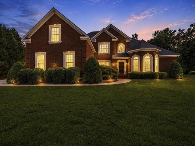 259 Greenview Ter, Macon, GA 31220