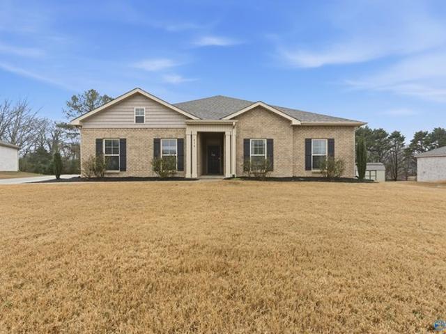 259 Dinner Tree Sq, Huntsville, AL 35811