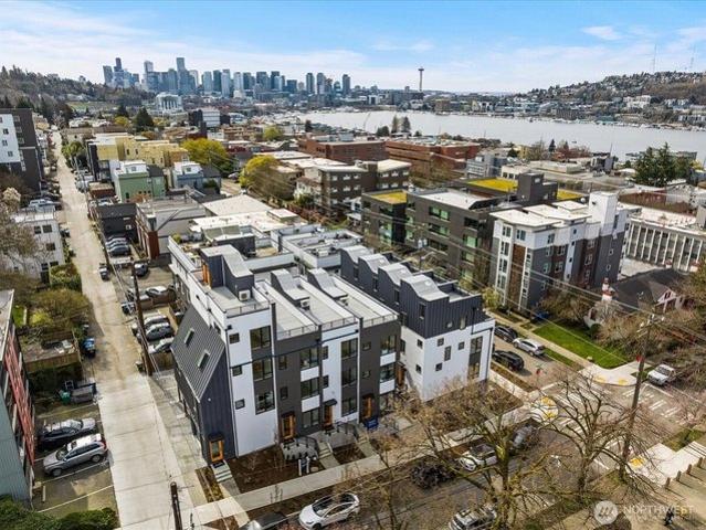 259 E Louisa St, Seattle, WA 98102