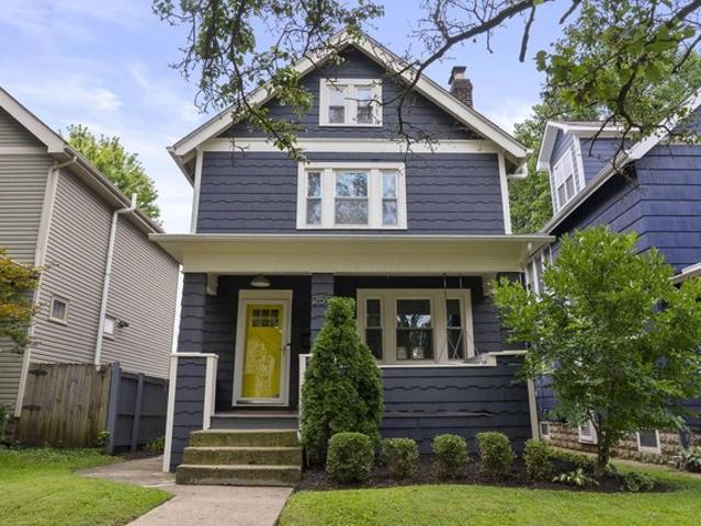 259 E Mithoff St, Columbus, OH 43206