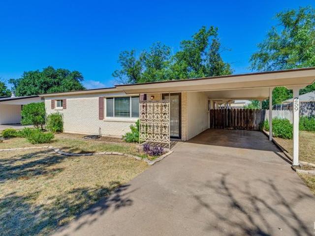 259 Mockingbird Ln, San Angelo, TX 76901