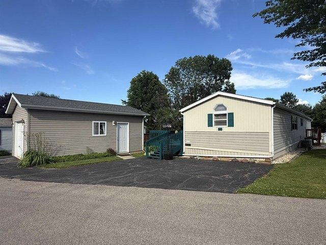 259 Mesa View Dr, Wisconsin Dells, WI 53913