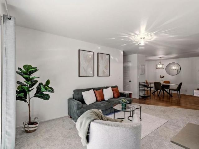 259 N Capitol Avenue 268