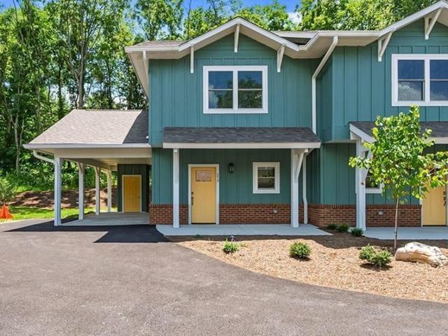 259 N Church St, Marion, VA 24354