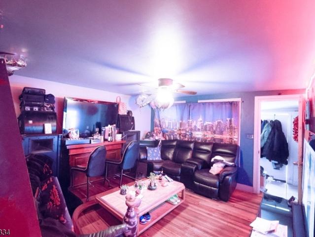 259 S 18Th St