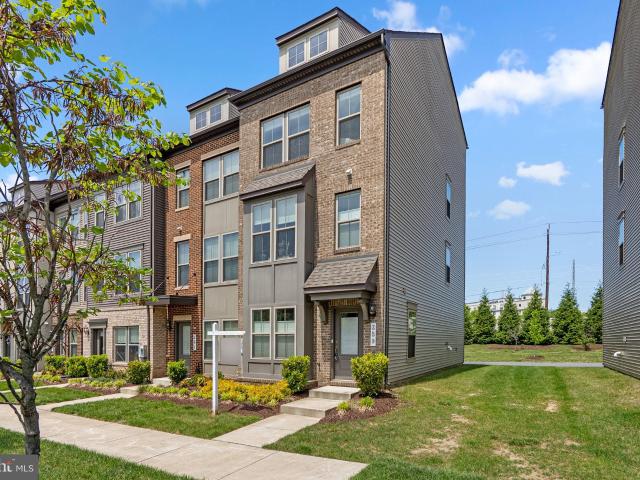 259 Phoenix Dr, Upper Marlboro, MD 20774 | MLS #MDPG2200 | Compass