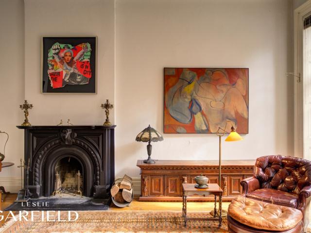 259 W 11TH Street