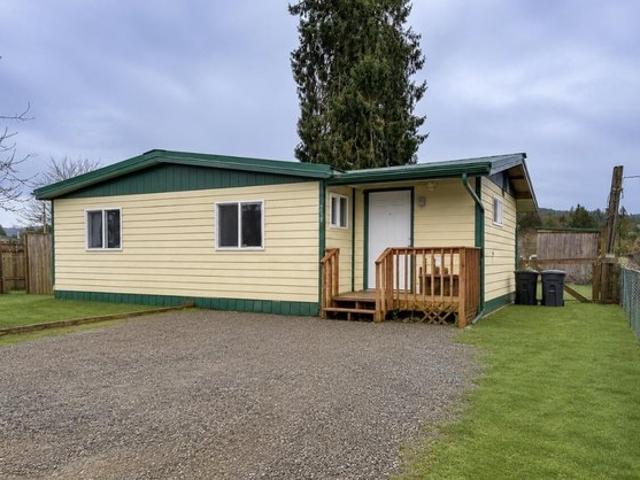 259 W Buford Ave, Siletz, OR 97380