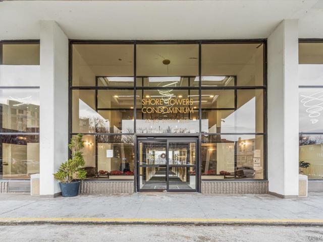 25 40 Shore Boulevard, Unit 19E | Compass