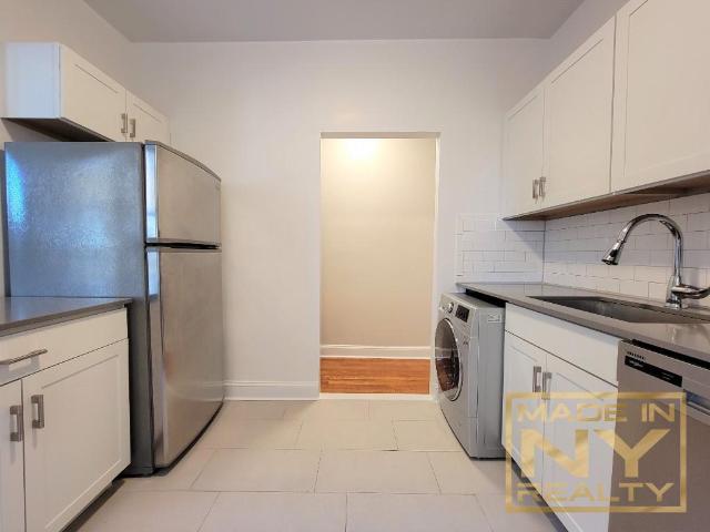 25 74 33rd Street, Queens, NY