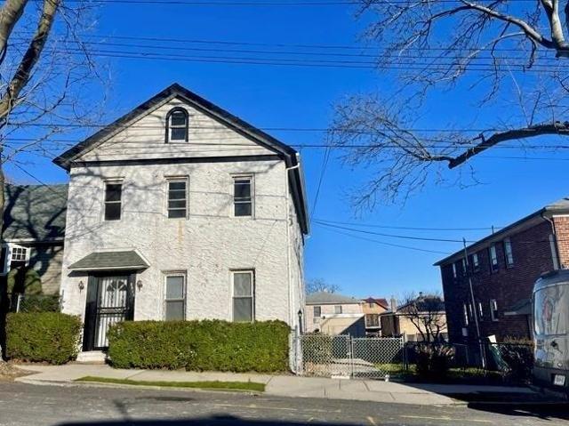 25 11 Street, Flushing, NY 11354