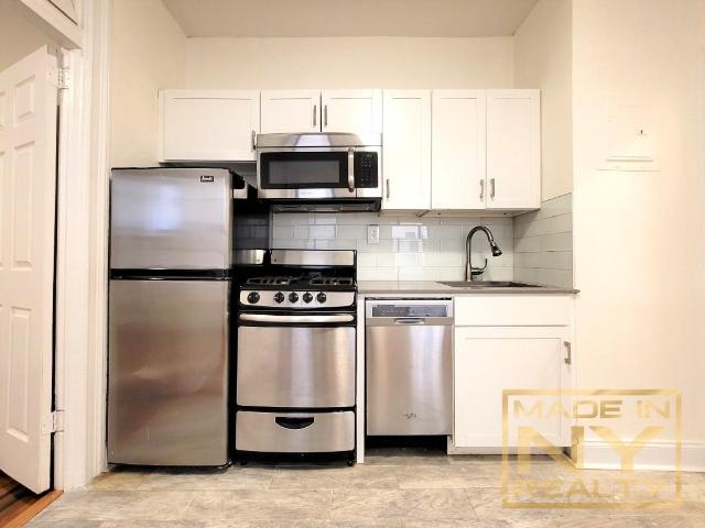 25 21 31st Avenue, Queens, NY