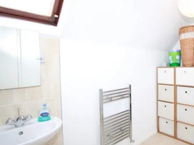 25 30 Roman Way, London, N7 8XE, United Kingdom | Room for rent #155191298 | Rentberry