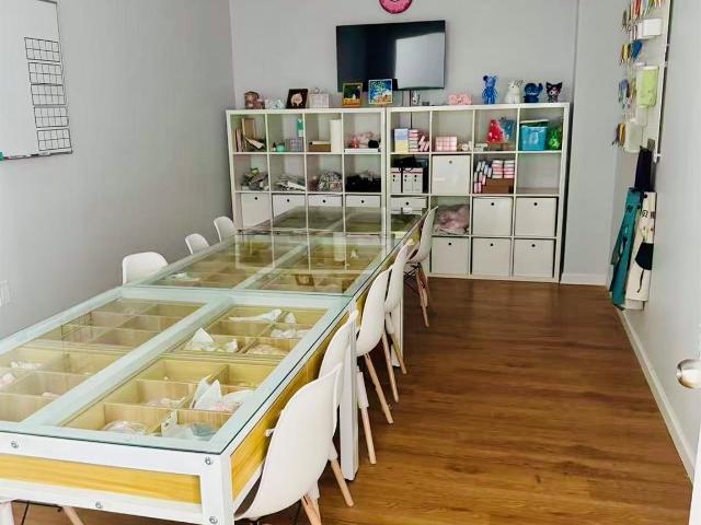 25 32 th Street 2nd FL